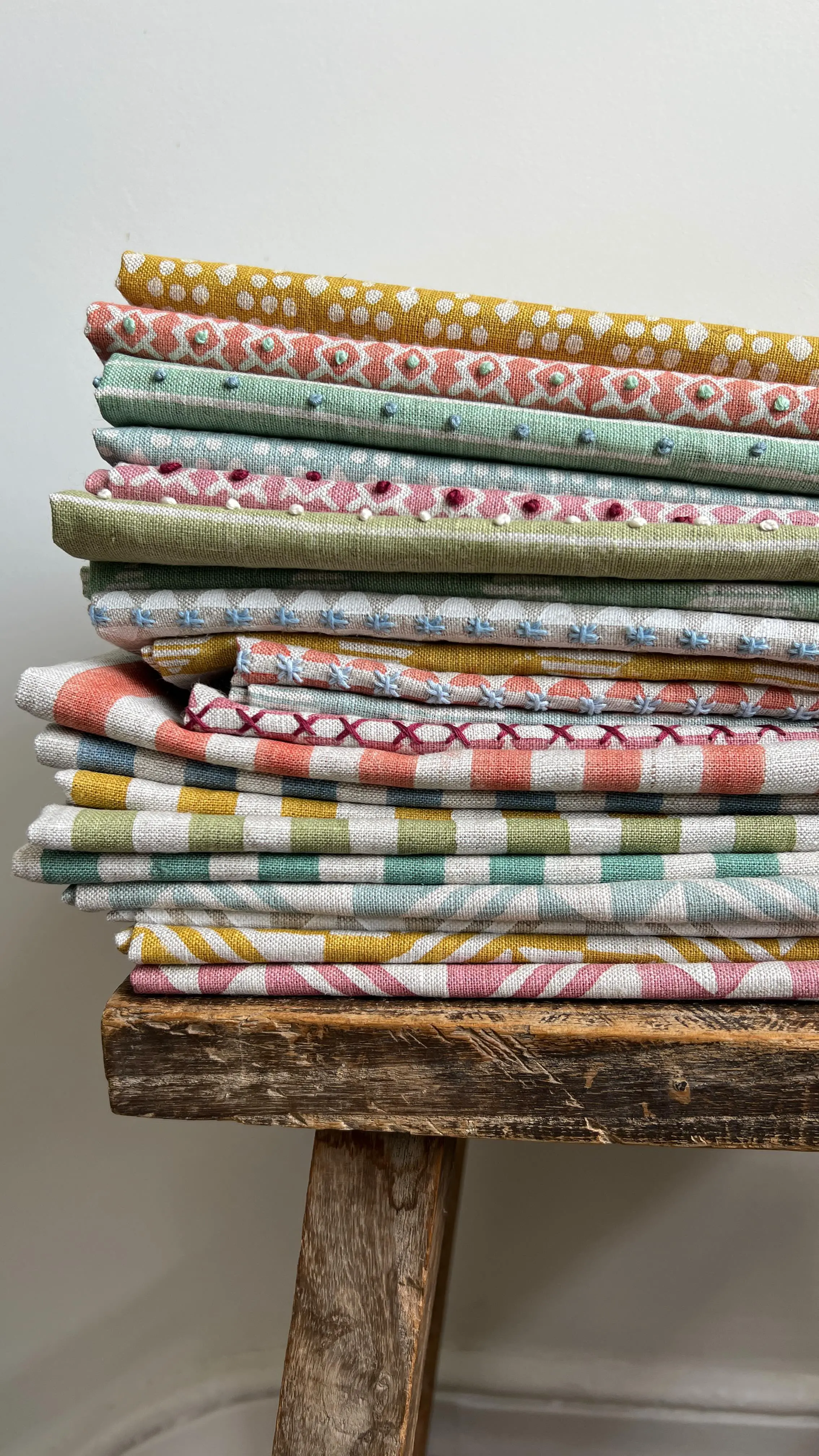 Nichola Taylorson – Modern textiles, traditionally crafted